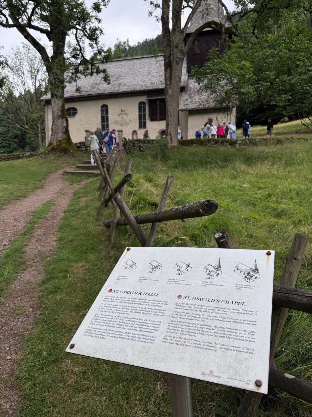 Peel-and-Replace Signage: A Durable and Flexible Alternative for ...