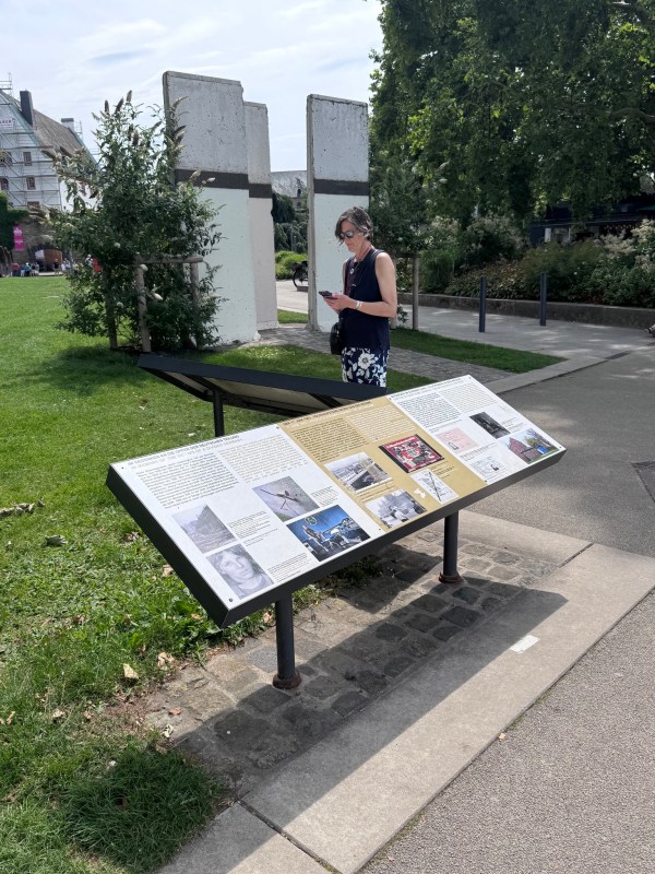 Peel-and-Replace Signage: A Durable and Flexible Alternative for ...